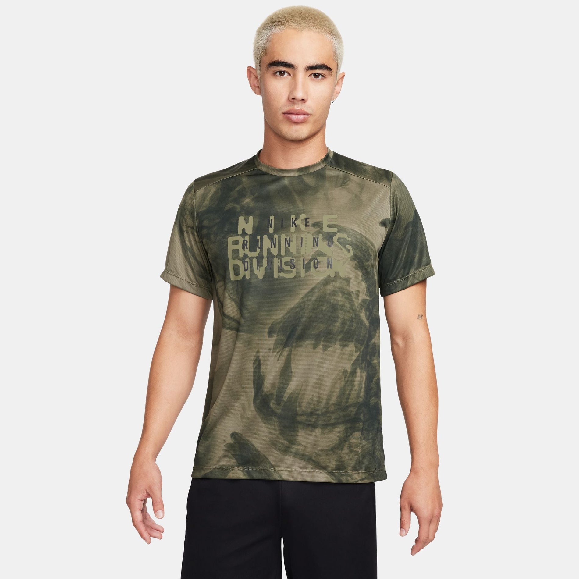 Nike - Shop Nike Shoes, Clothing & Accessories Online in Maldives ...